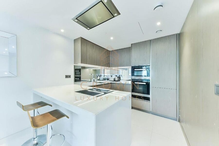 Sugar Quay - 7th Floor, London | Crown Luxury Homes