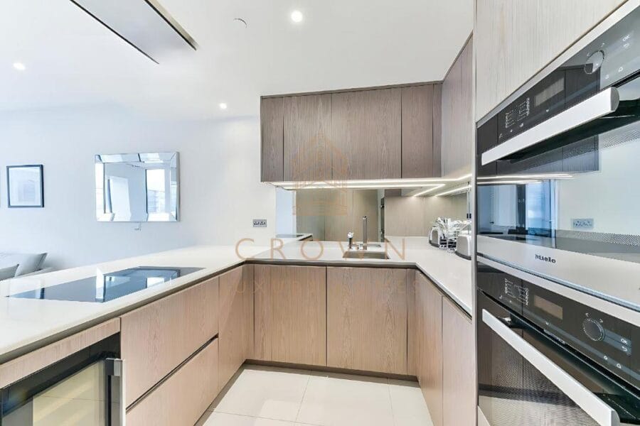 Sugar Quay - 7th Floor, London | Crown Luxury Homes