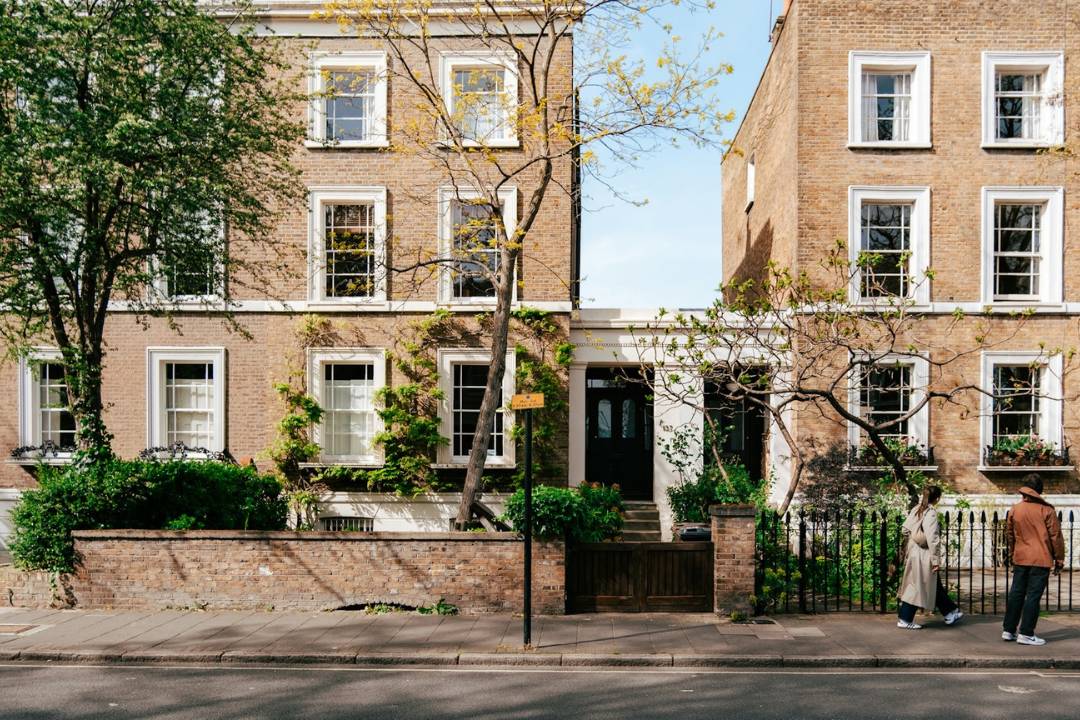 Hackney Area Guide | Crown Luxury Homes