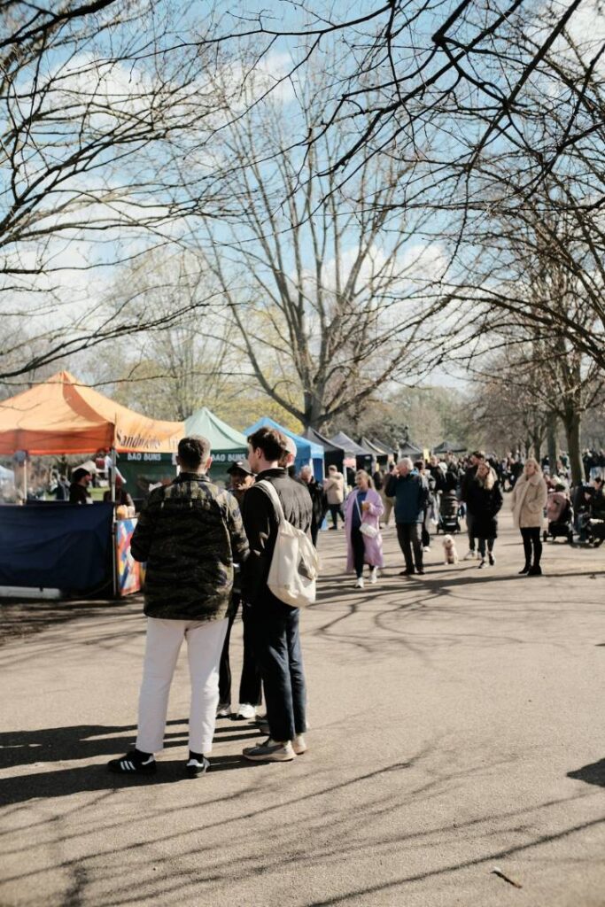 Hackney Area Guide | Crown Luxury Homes