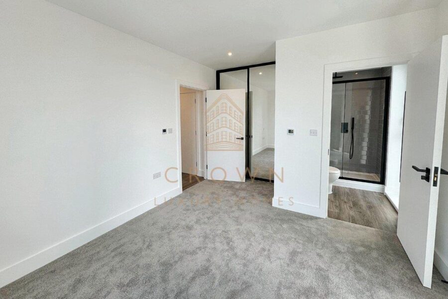 Pearson Building, Croydon | Crown Luxury Homes