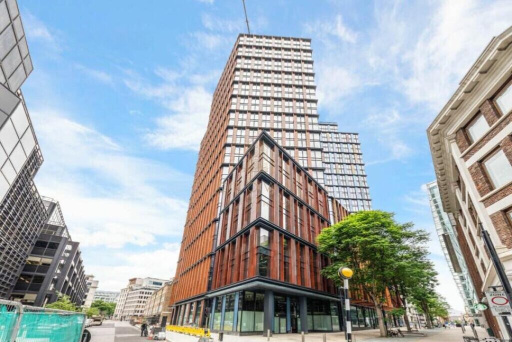 One Crown Place Development | Crown Luxury Homes