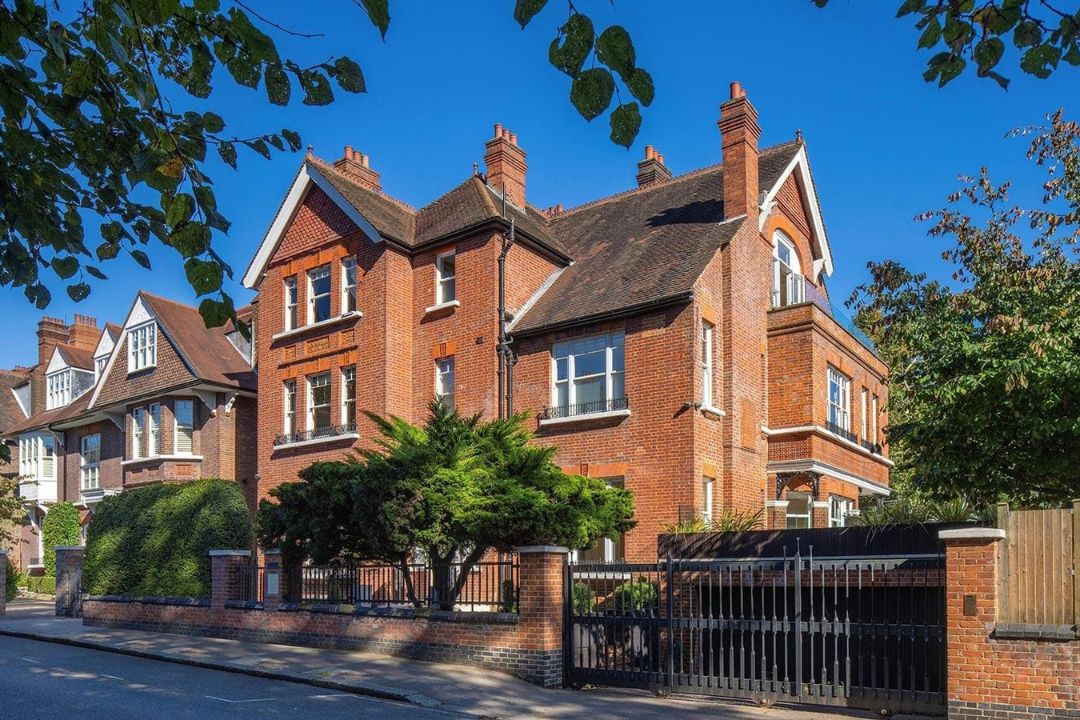 10 of London's Most Expensive Homes | Crown Luxury Homes