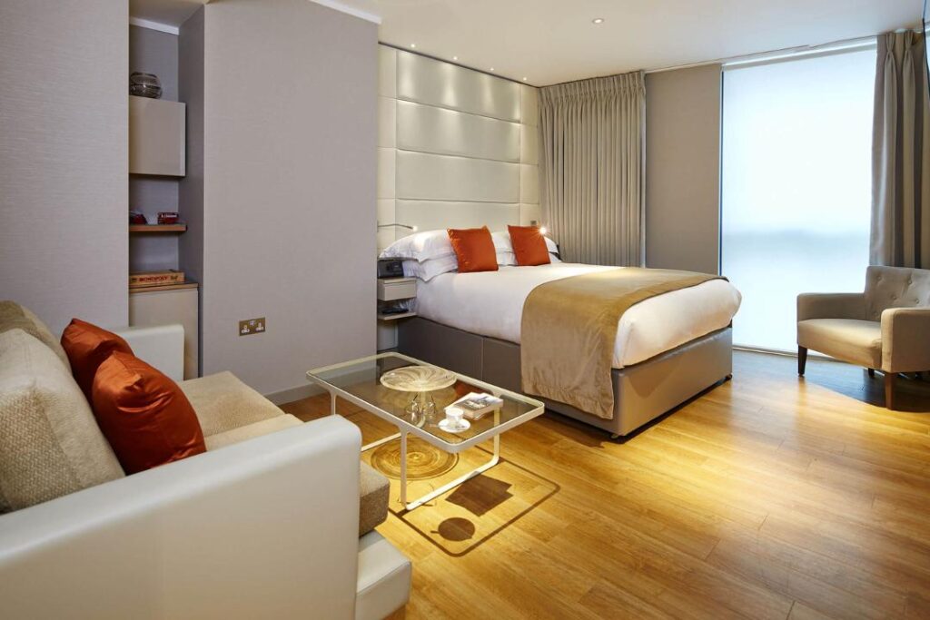 Cheval Three Quays | Crown Luxury Homes
