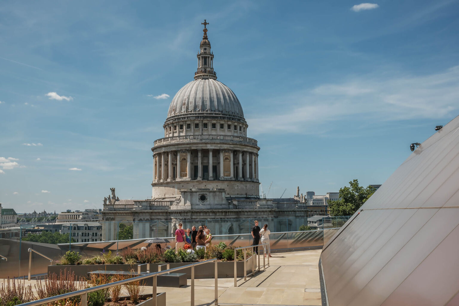 The Best Free Viewing Platforms in London | Crown Luxury Homes